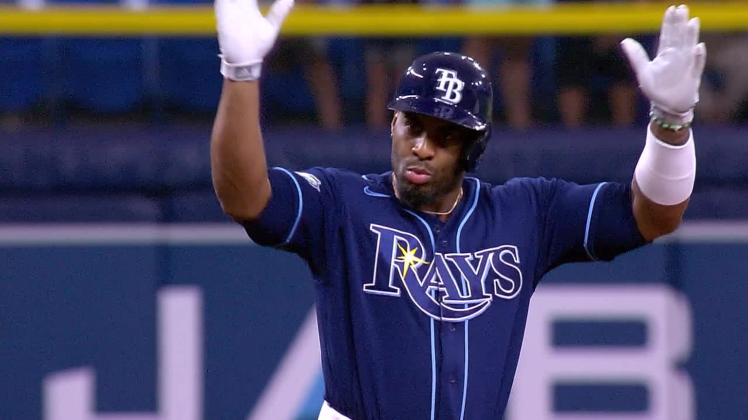 Yandy Díaz hits an RBI double to left-center field | 09/09/2023 | Tampa ...