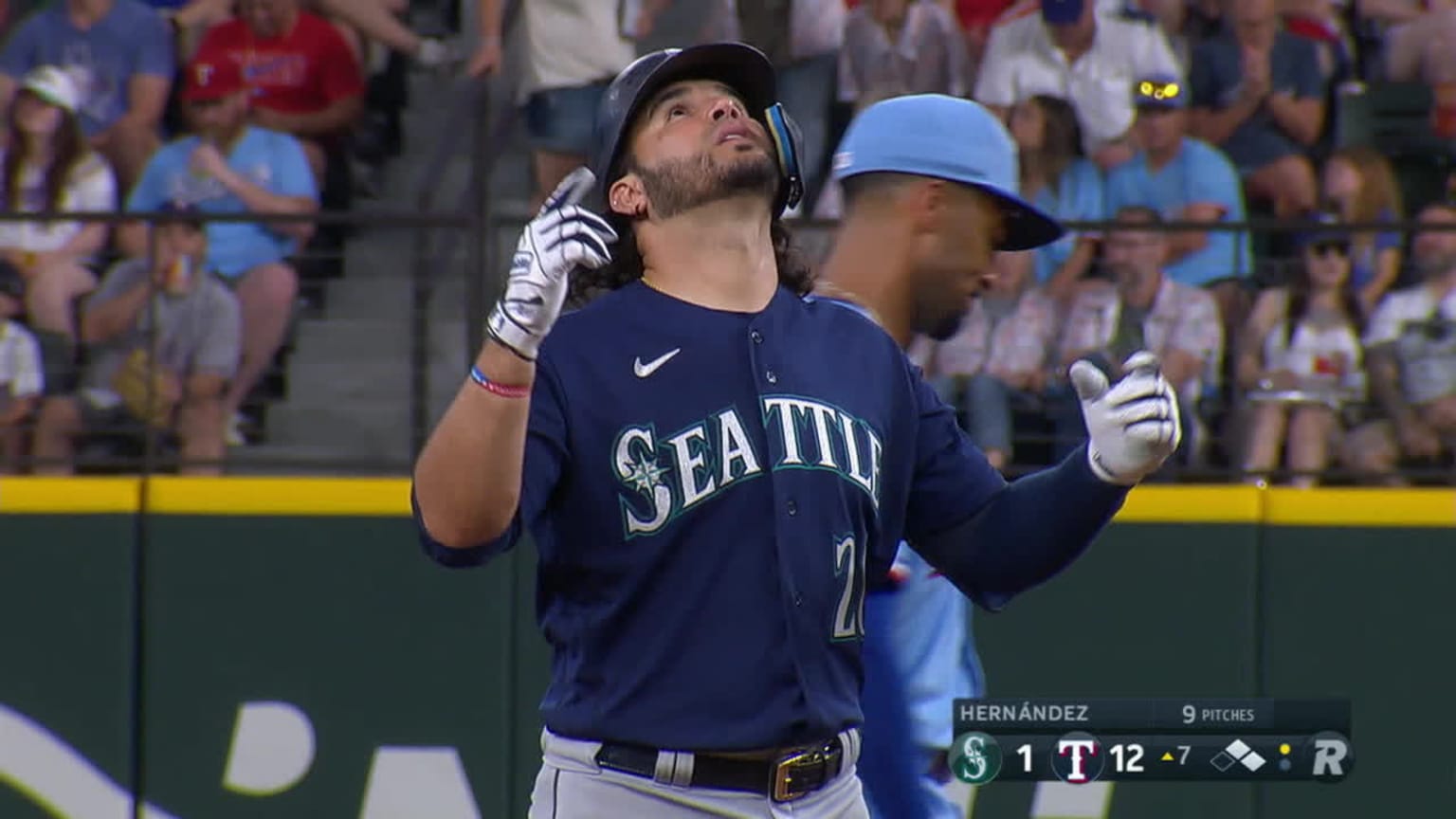 Eugenio Suárez rips an RBI double | 06/04/2023 | Seattle Mariners