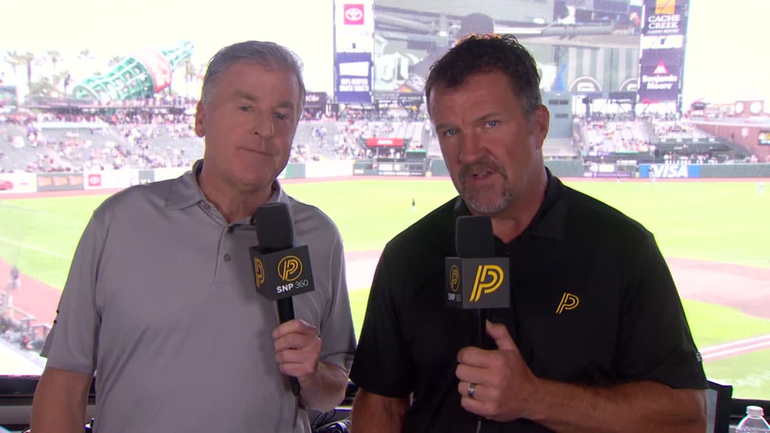 Pirates deal Ke'Bryan Hayes to Reds for two pieces | 07/30/2025 ...