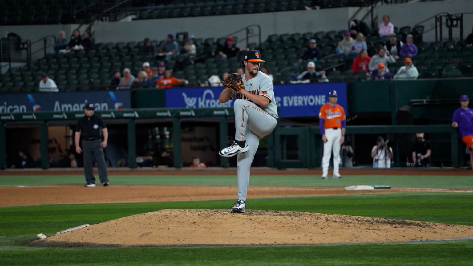 Draft 2025: Phillies select Sean Youngerman No. 131 | 07/14/2025 | MLB.com