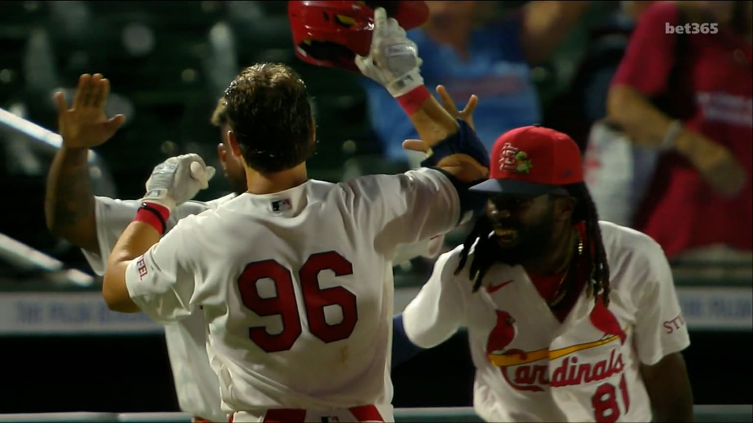 Colton Ledbetter pega un sencillo de oro | 13/03/2026 | Los Cardenales ...