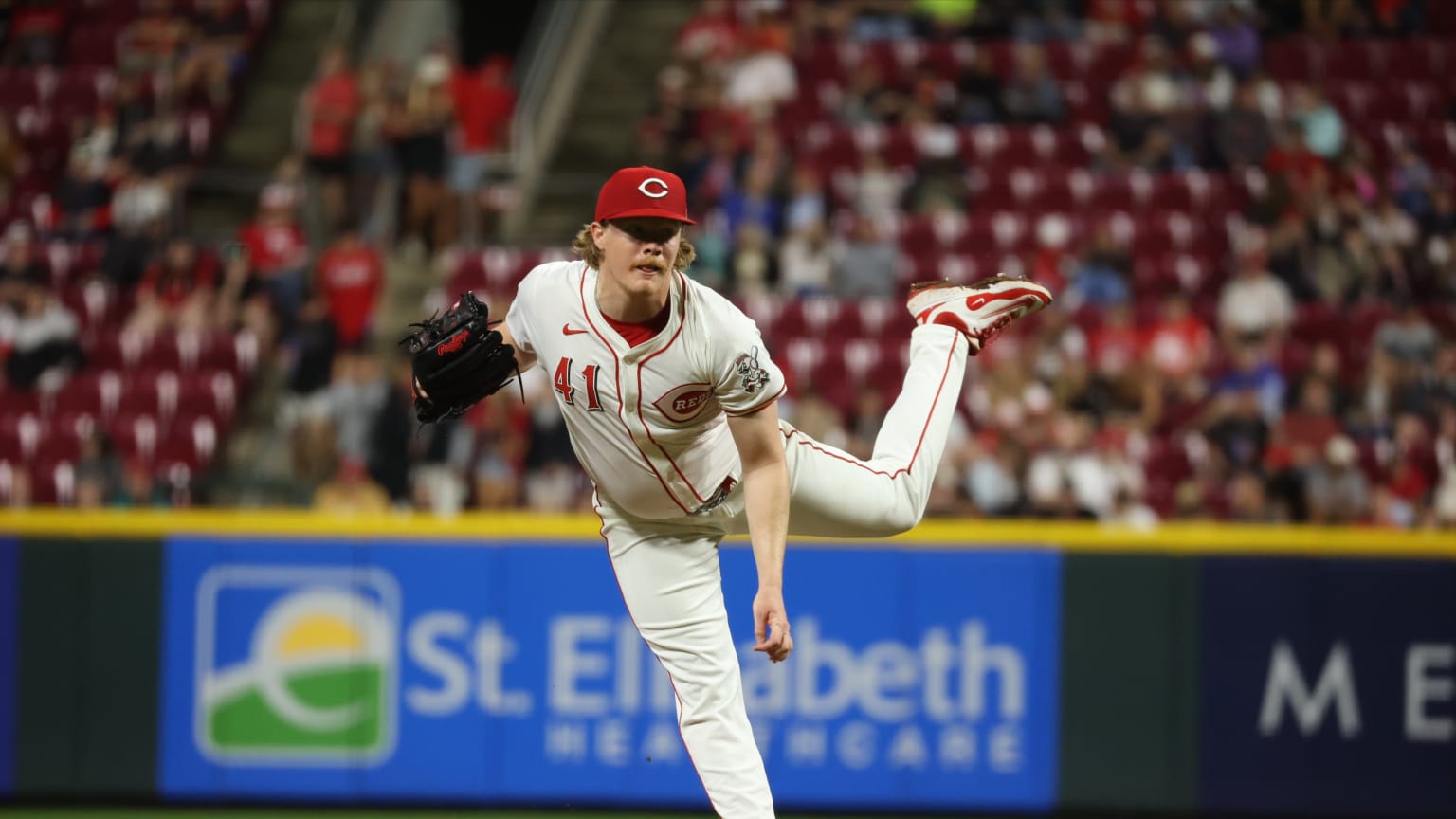 Andrew Abbott strikes out the side | 05/13/2025 | Cincinnati Reds