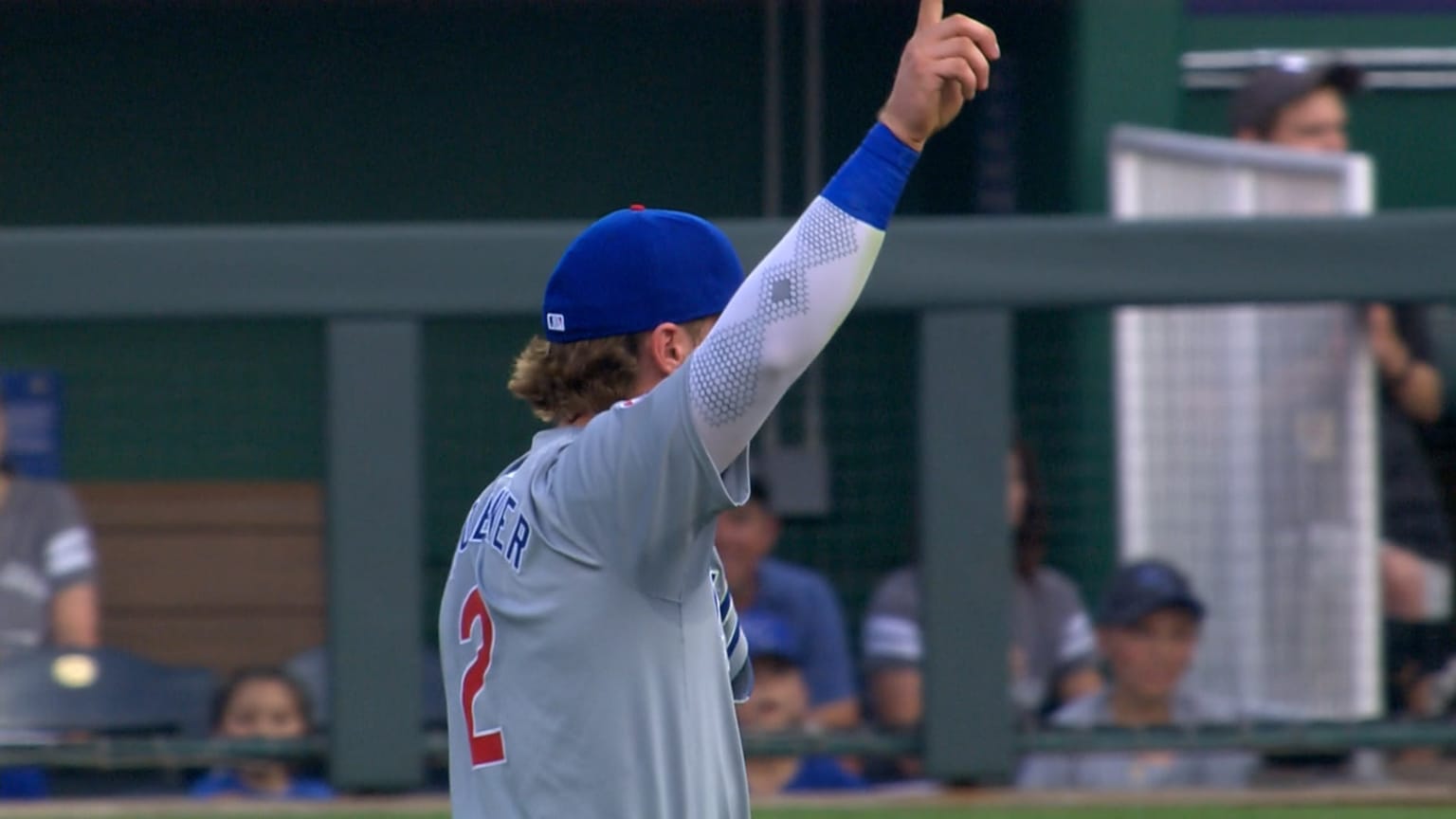 Nico Hoerner's incredible diving catch | 07/26/2024 | Chicago Cubs