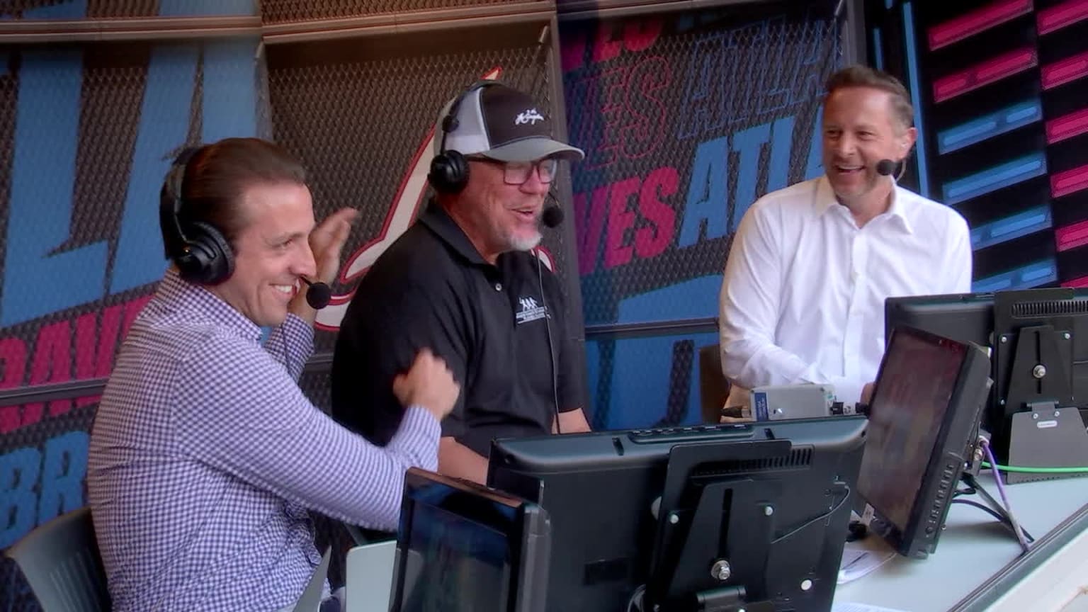Chipper Jones and Tom Glavine join the booth | 05/07/2024 | Atlanta Braves