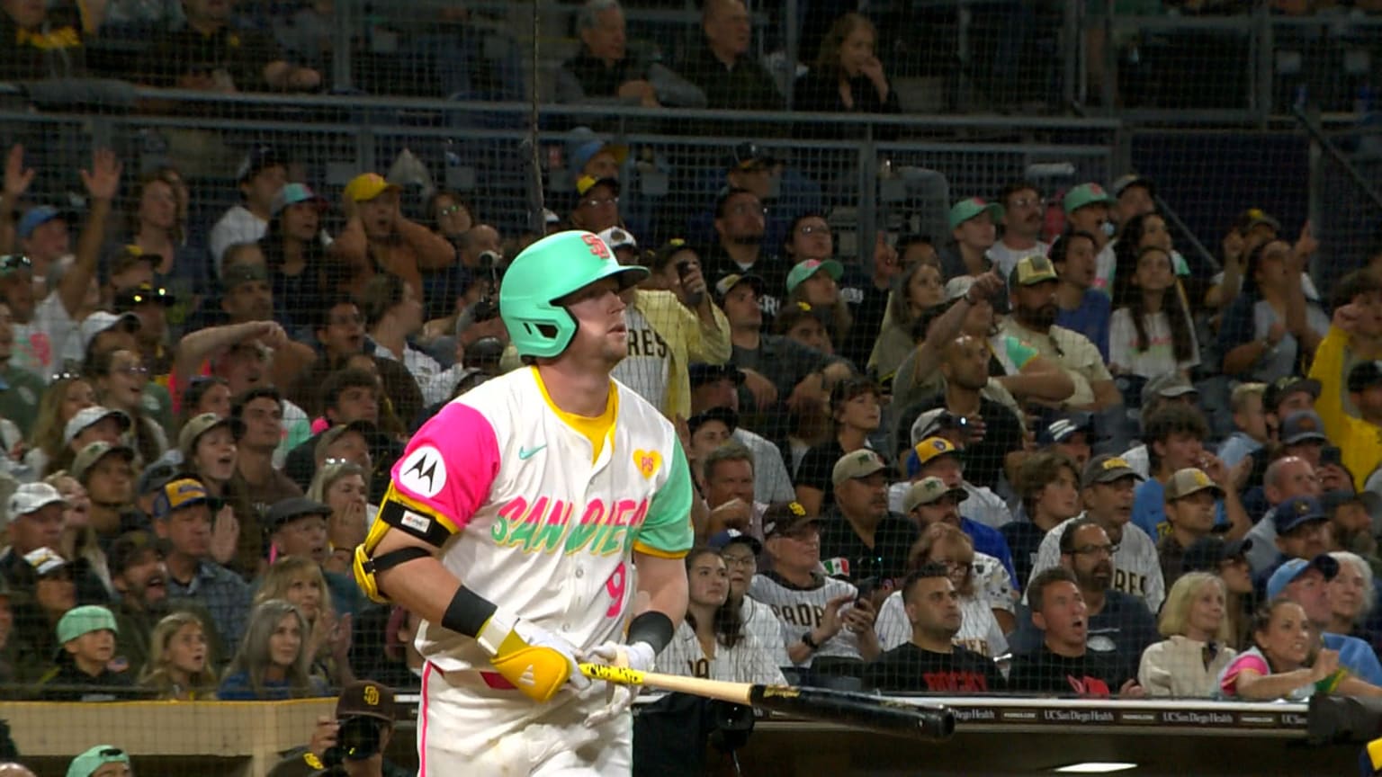 Jake Cronenworth se vuela la barda en el 6to inning | 21/06/2024 | Los ...