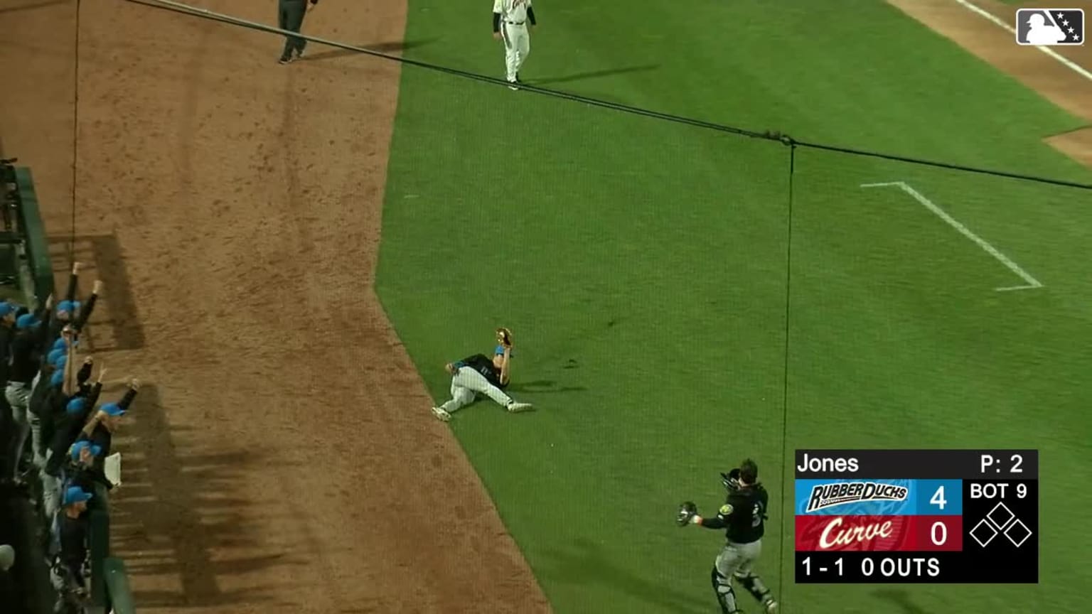 Milan Tolentino's sliding grab in foul territory | 04/24/2024 | MLB.com