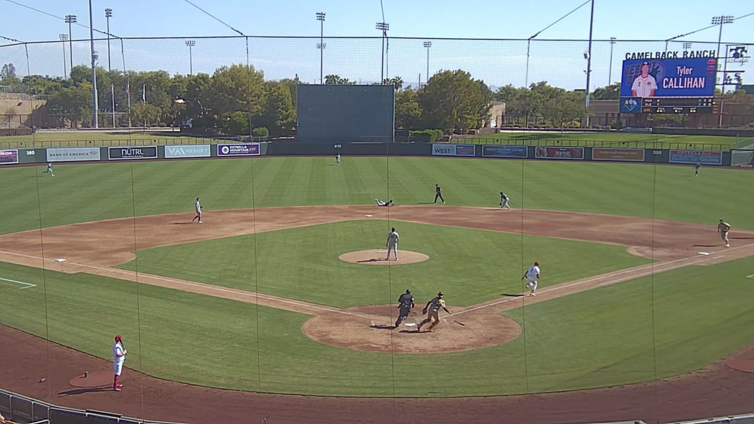 Colt Emerson's sweet diving stop | 10/08/2024 | Seattle Mariners