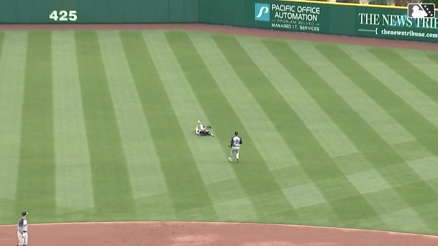 Jacob Melton's amazing diving catch | 08/13/2024 | MLB.com