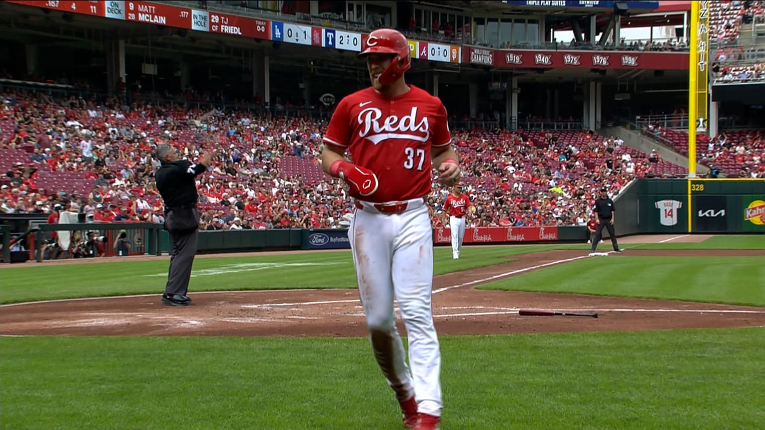 Jake Fraley's RBI forceout | 06/07/2025 | Cincinnati Reds