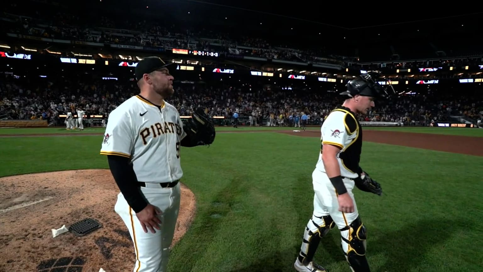 David Bednar gets the save | 07/22/2025 | Pittsburgh Pirates