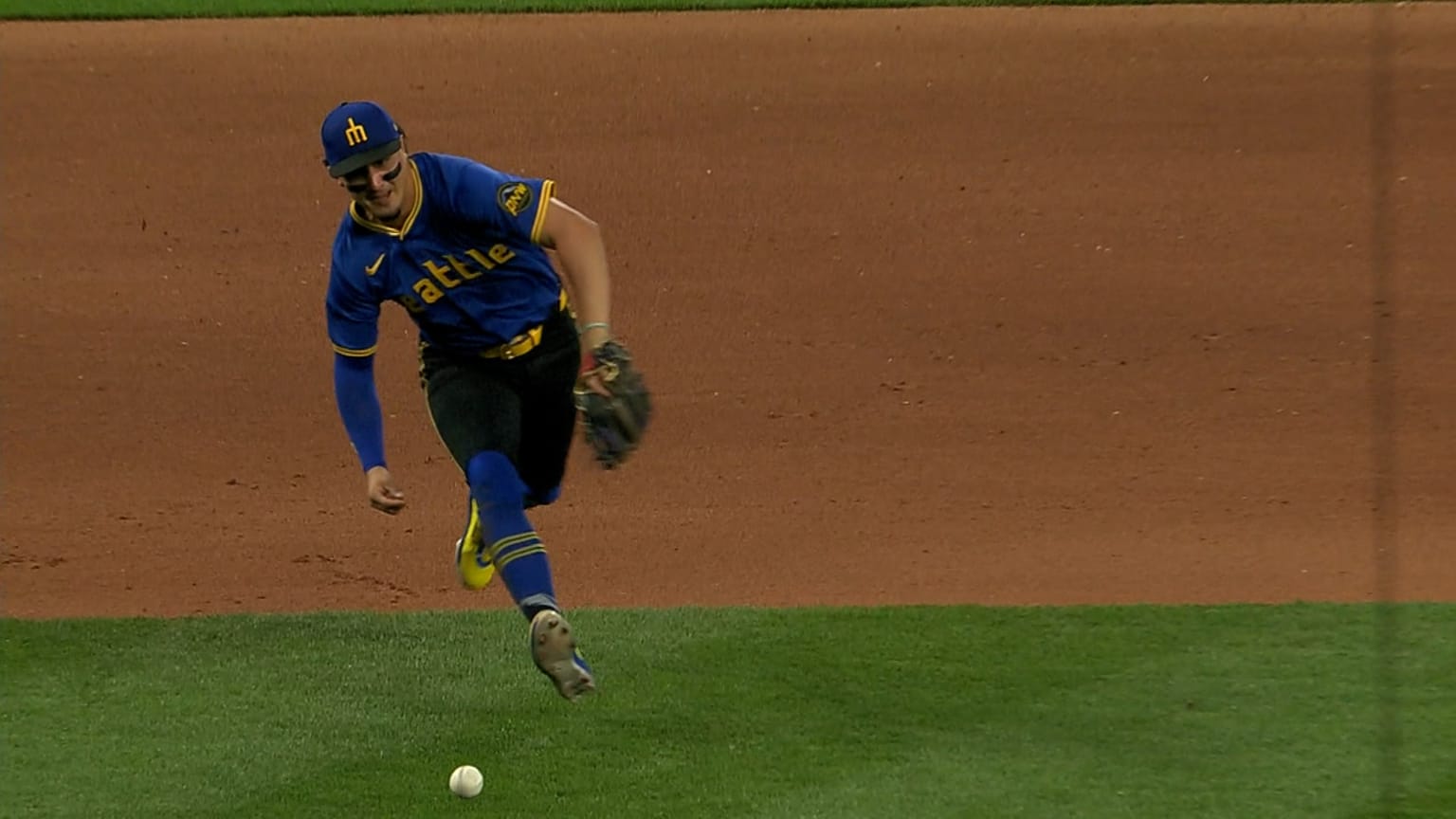 Josh Rojas se luce a mano limpia | 05/07/2024 | Los Mariners de Seattle