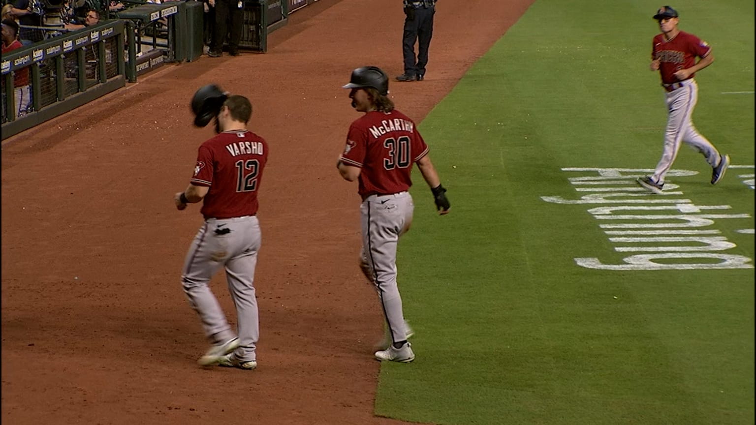 Christian Walker ropes a two-run single in the 10th | 09/28/2022 ...
