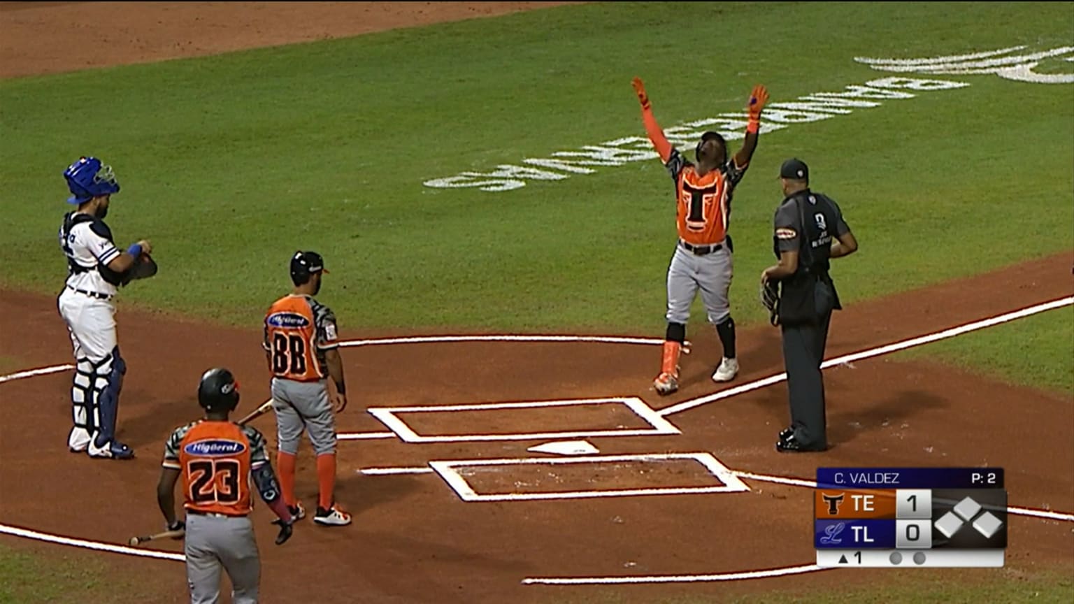 Ronny Simón inicia las acciones con jonrón | 26/11/2022 | Los Blue Jays ...