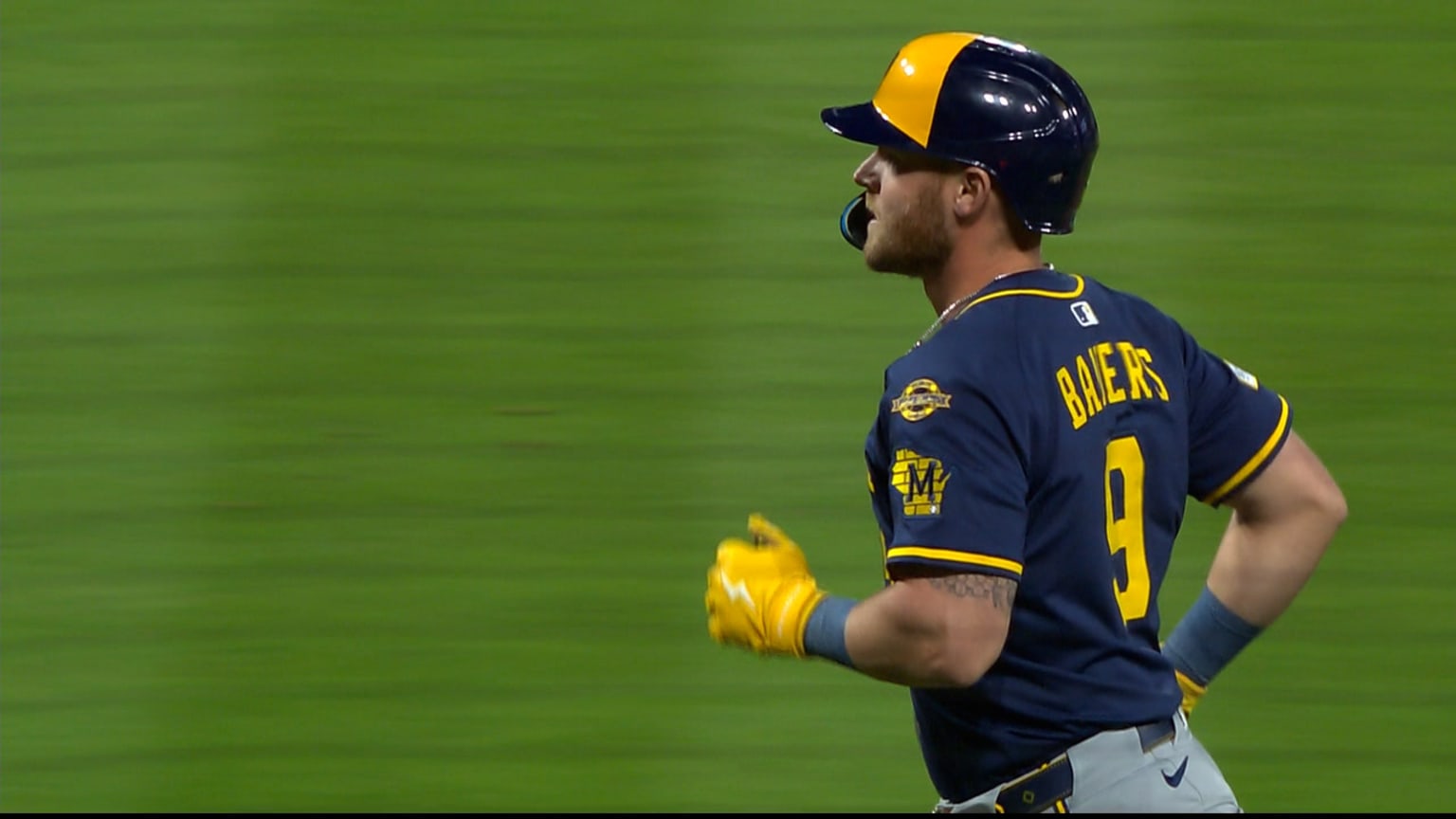 Jack Bauers pega un roletazo impulsor | 25/04/2025 | Los Brewers de ...