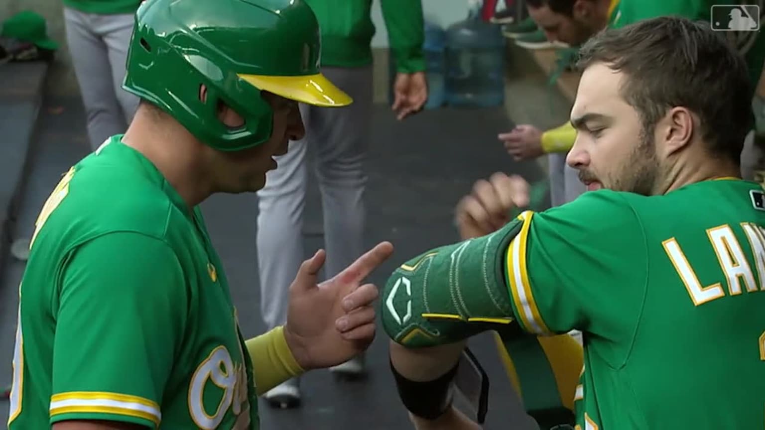 Jace Peterson triples to right field in the 1st | 04/25/2023 | Athletics