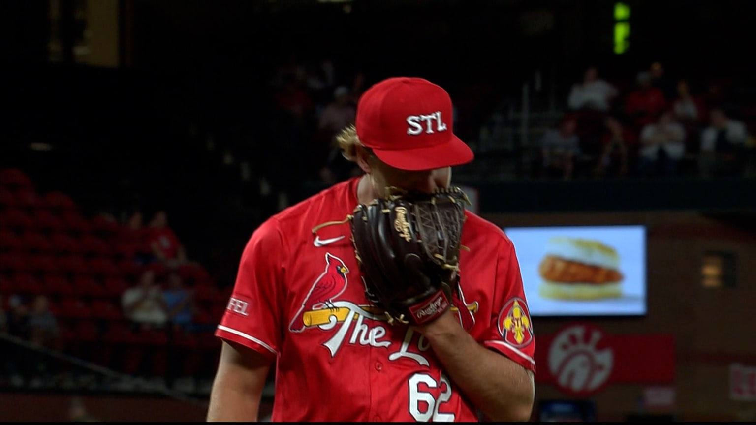 Kyle Leahy escapes the jam | 04/25/2025 | St. Louis Cardinals