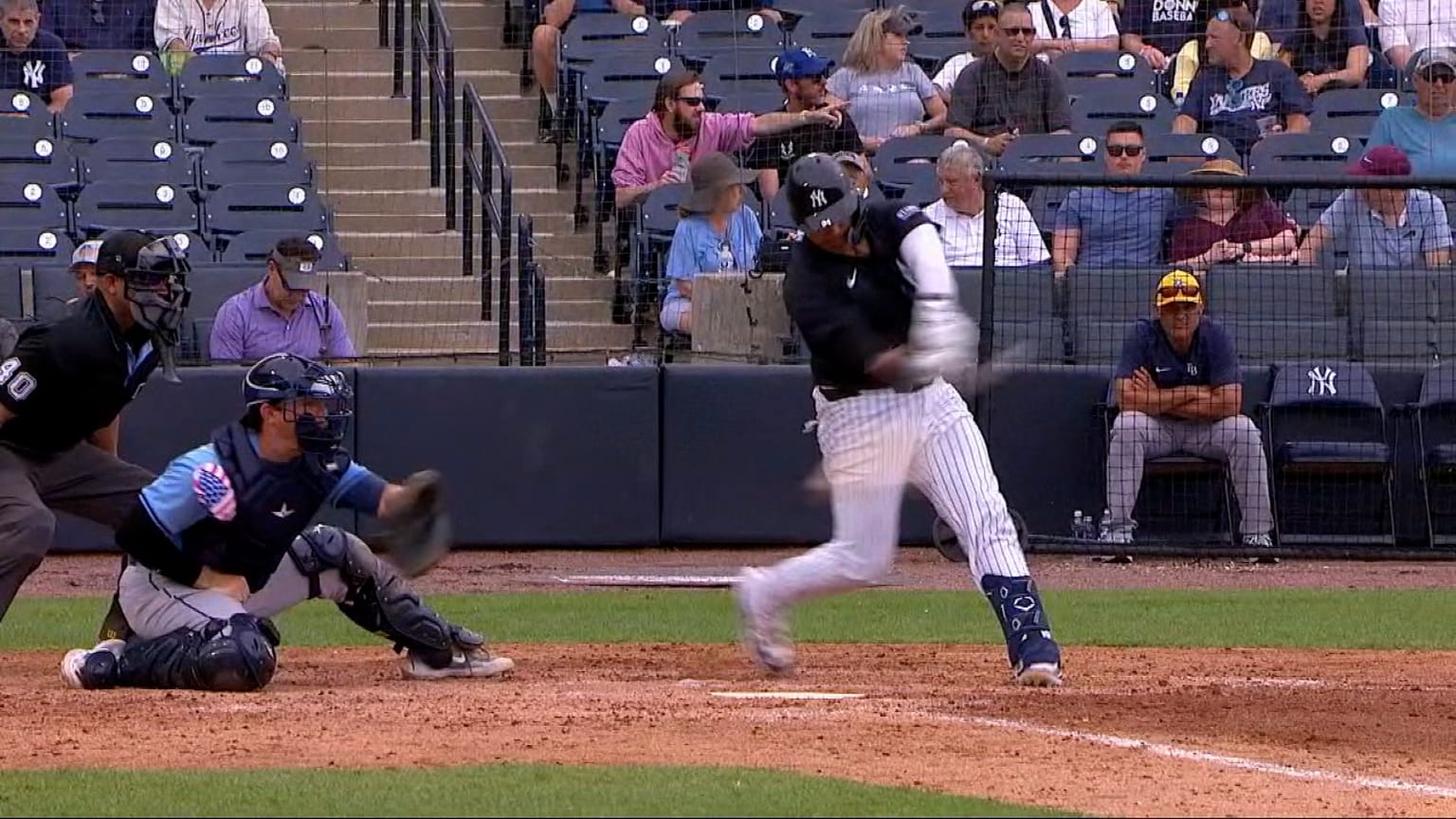 Carlos Narvaez swats a solo homer to right field | 03/06/2024 | New York Yankees