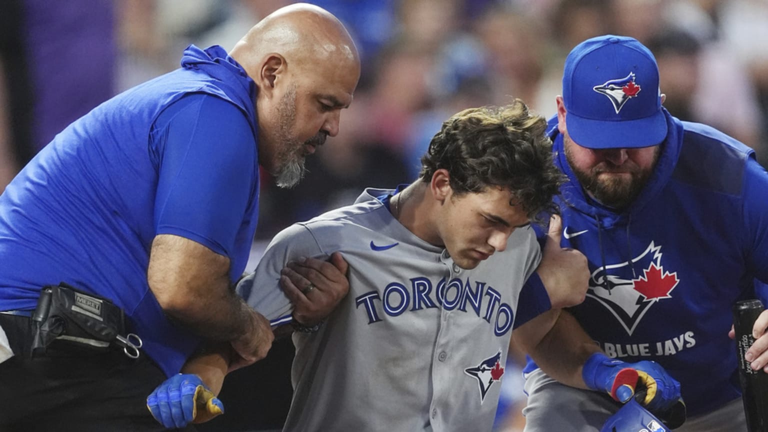 Loperfido leaves the game after being hit by a pitch | 08/05/2025 | Toronto Blue Jays