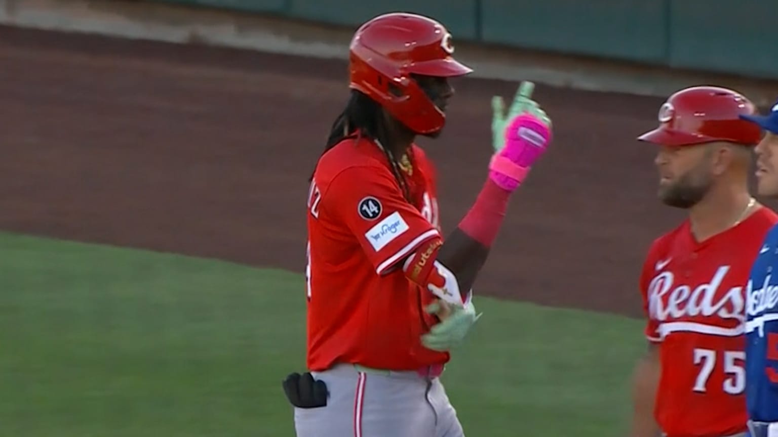 Elly De La Cruz impulsa con sencillo | 04/03/2025 | Los Reds de Cincinnati