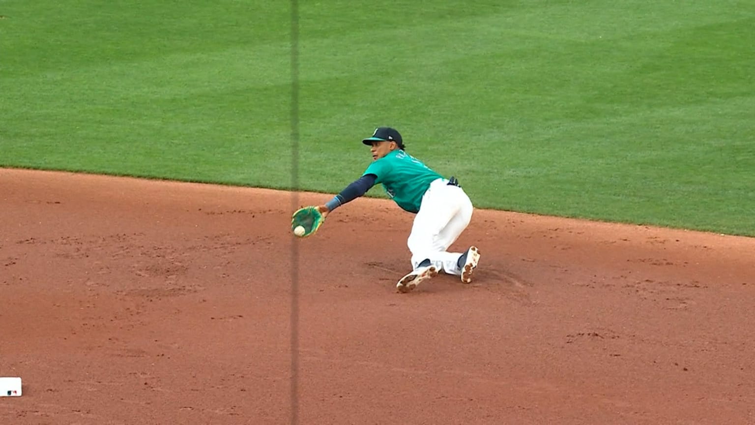 Jorge Polanco, Leo Rivas win Play of the Week | 08/12/2024 | Seattle ...