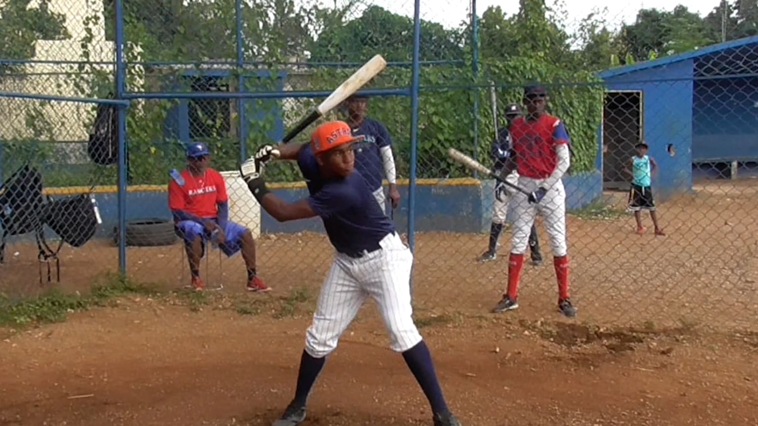 Top Int'l Prospect: Johenssy Colome, SS | 09/18/2025 | MLB.com