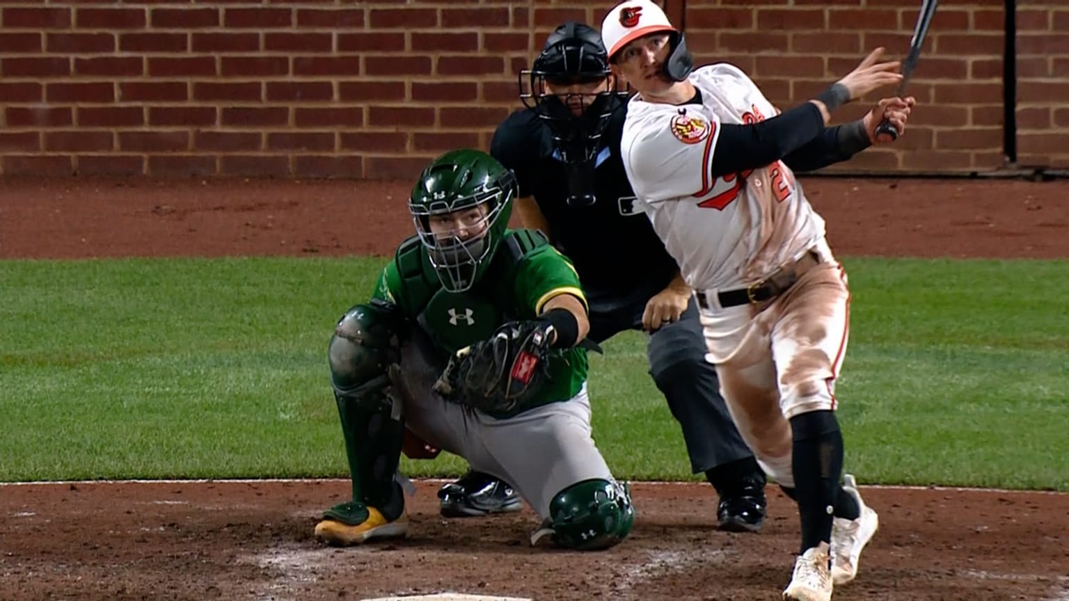 Austin Hays crushes a solo HR to left-center field | 04/11/2023 | MLB.com