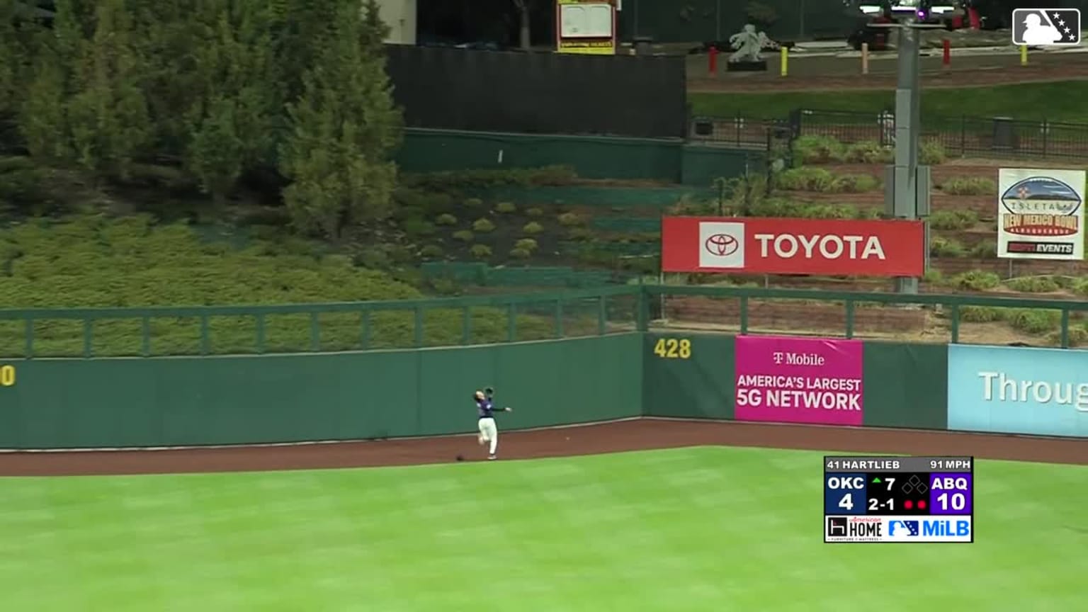 Jordan Beck's impressive grab at the wall | 04/28/2024 | Colorado Rockies