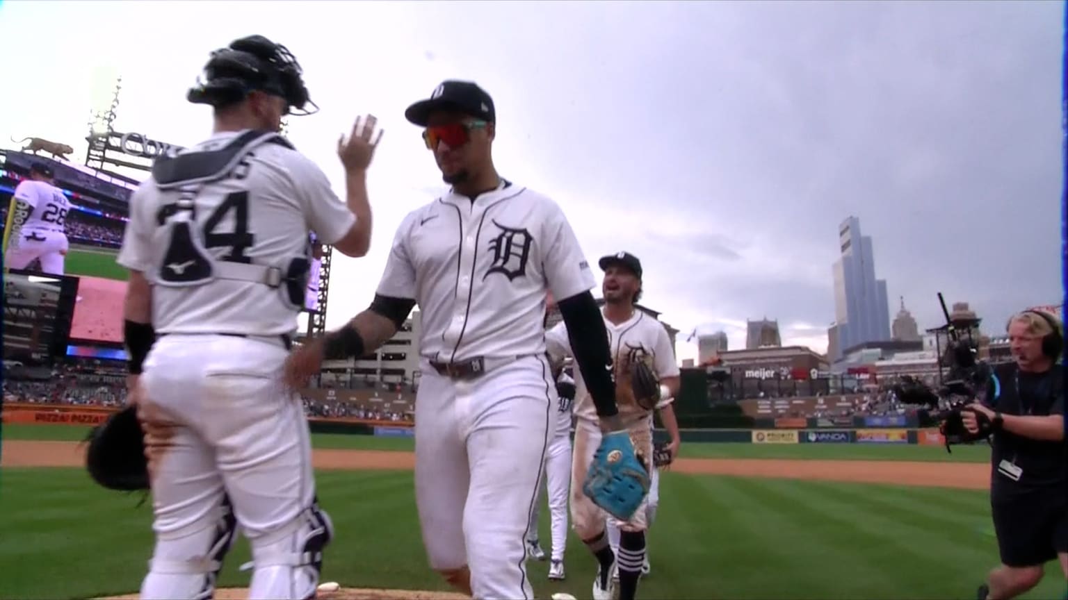 Gleyber Torres makes a nice play to secure the win | 06/26/2025 ...