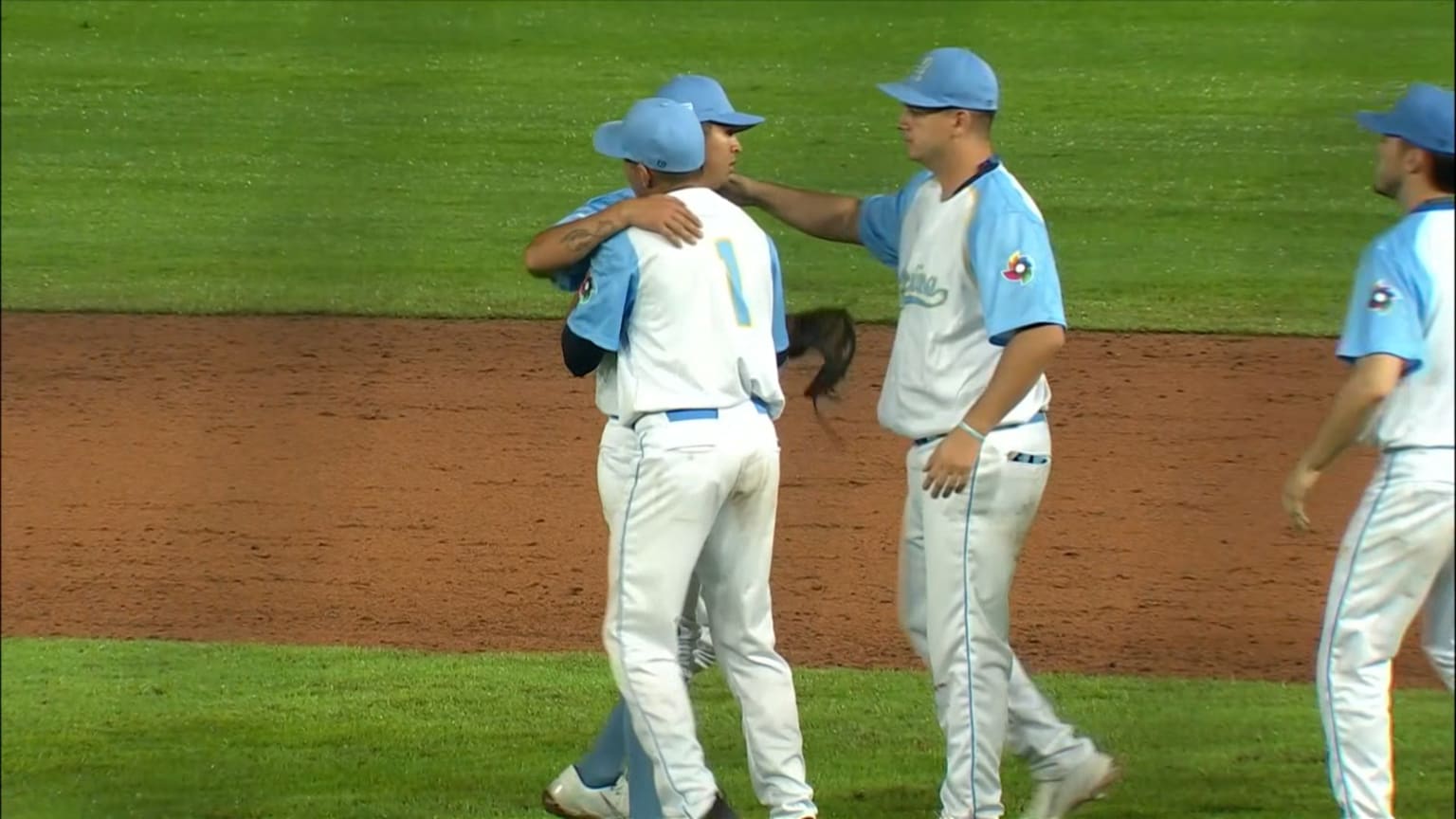 Ramón lanza 6 sólidos innings en triunfo de Argentina | 30/09/2022 | Lasmayores.com