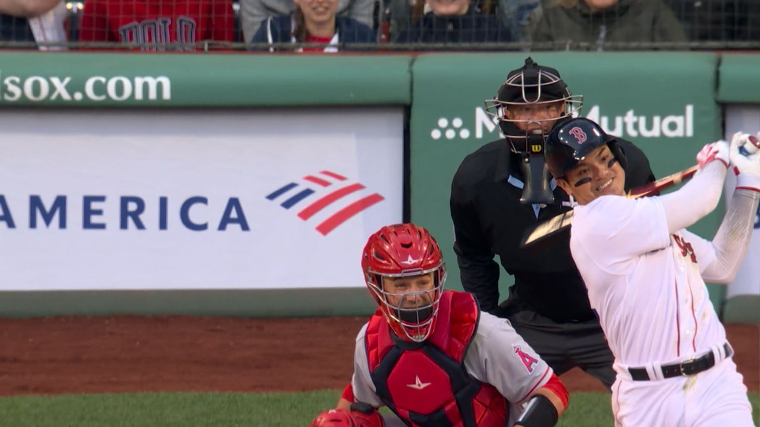 Yu Chang ropes a two-run single to left field | 04/15/2023 | Boston Red Sox