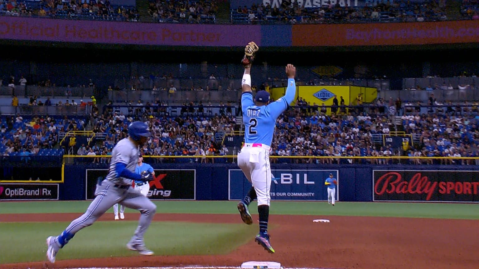 Kevin Kiermaier is safe at first base after a review | 09/23/2023 ...