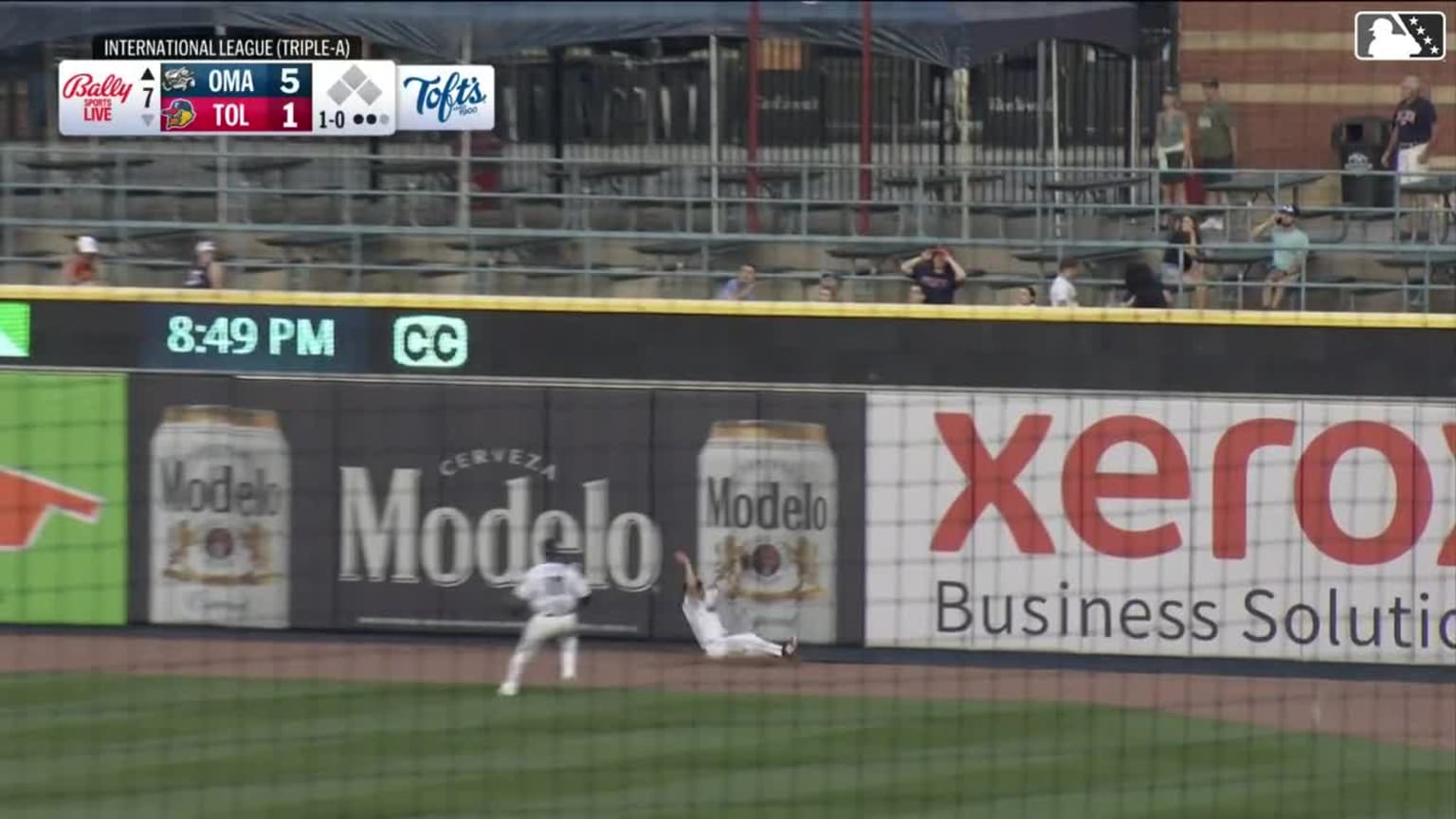 Brewer Hicklen's sliding catch | 06/11/2025 | Philadelphia Phillies