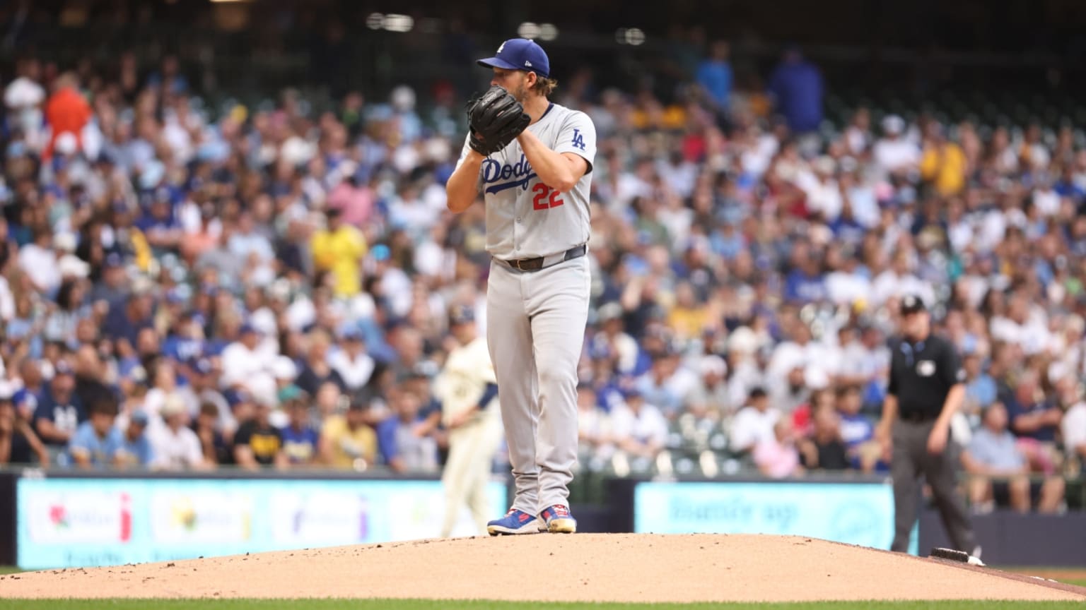 Dodgers' strike 'em out, throw 'em out double play | 08/12/2024 | Los ...