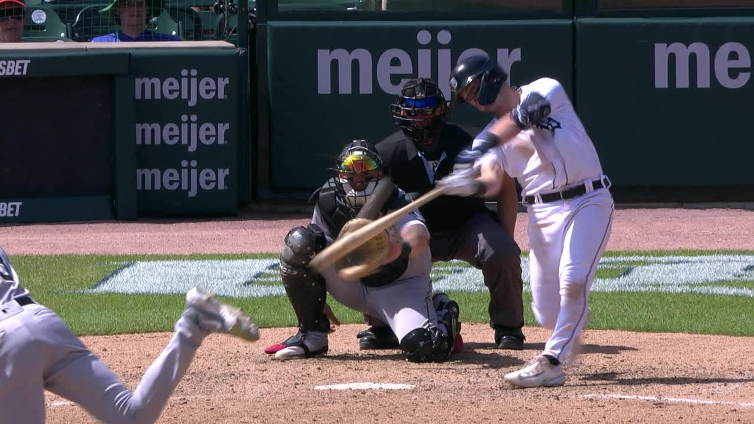 Zack Short slugs a two-run HR to extend the lead | 05/27/2023 | Detroit ...