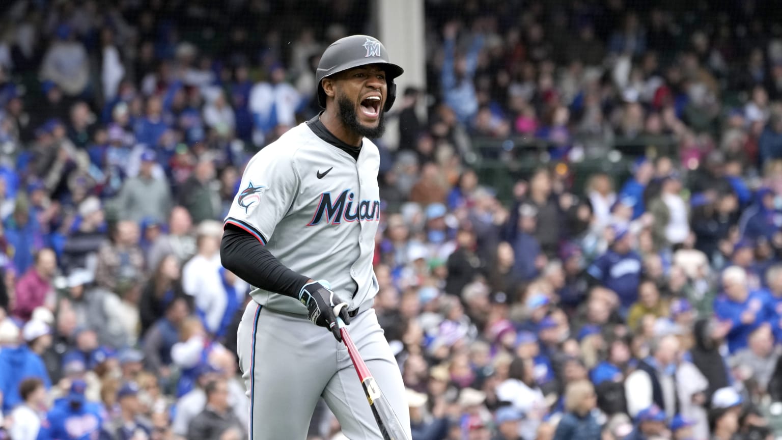 Bryan De La Cruz plates Emmanuel Rivera with sac fly | 04/20/2024 ...