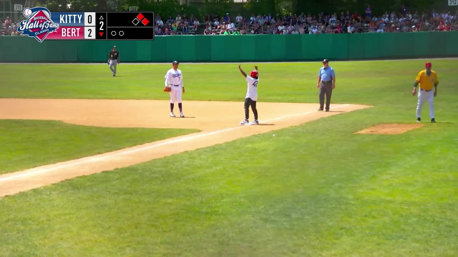 AJ Andrews' RBI single in 2023 HOF Classic | 05/29/2023 | Seattle Mariners