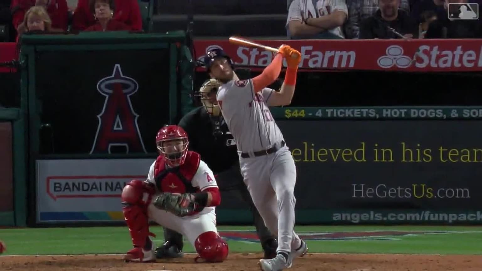 David Hensley hammers a ball to left for his first HR | 05/08/2023 ...
