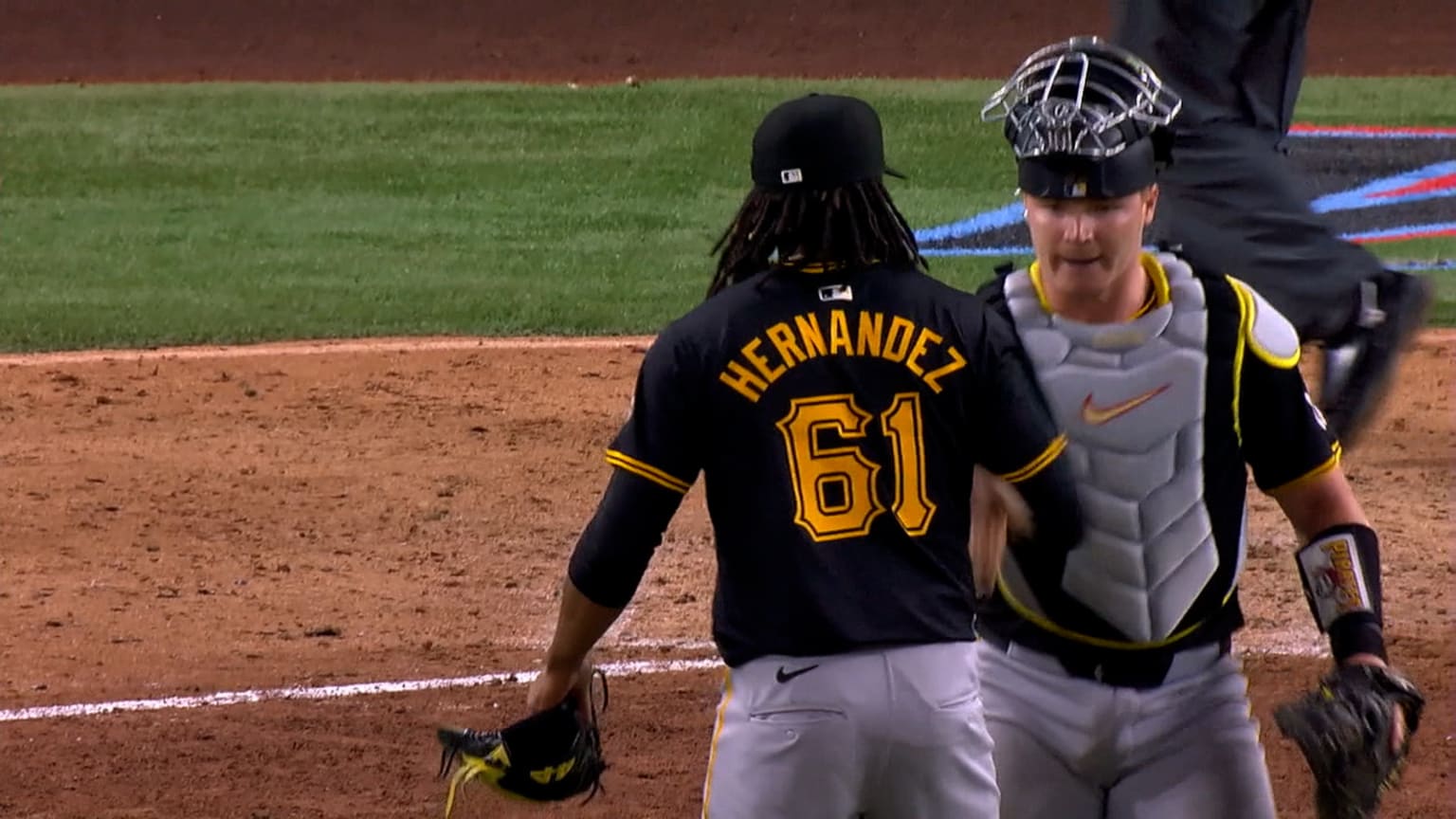 Jose Hernandez seals Pirates win | 03/28/2024 | Pittsburgh Pirates