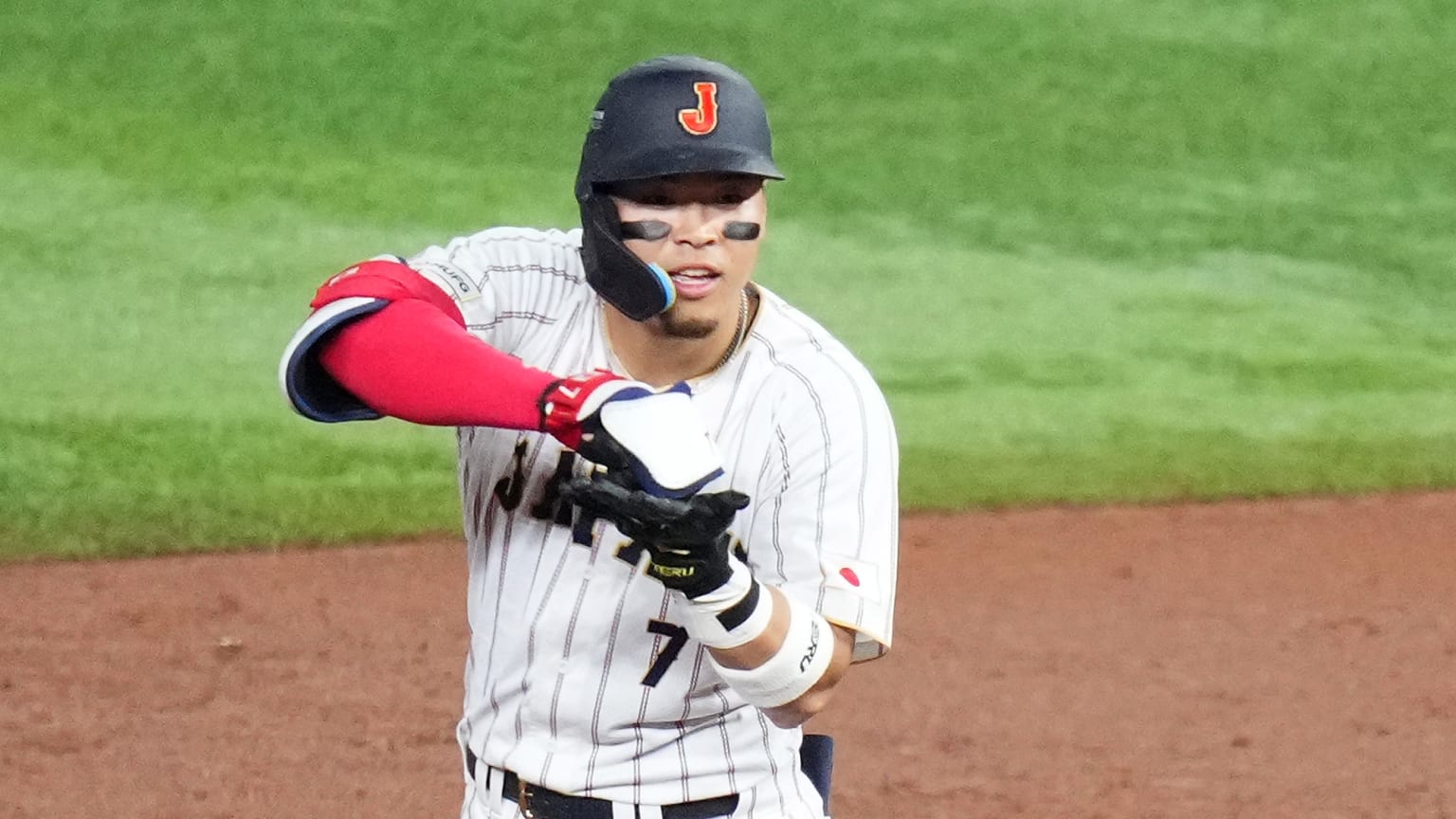 Teruaki Sato's RBI double | 03/14/2026 | MLB.com