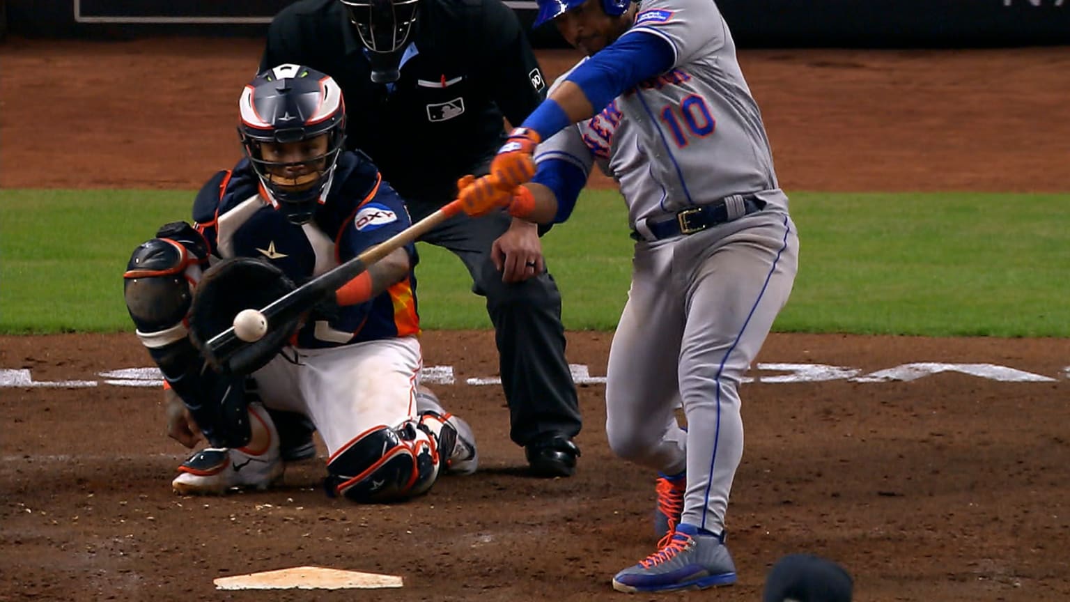 Eduardo Escobar drills an RBI single | 06/20/2023 | New York Mets