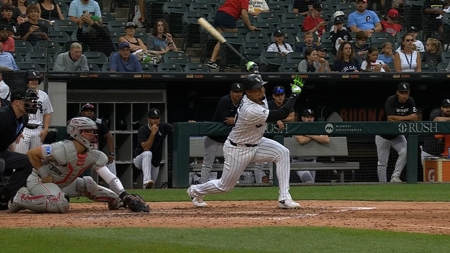 Lenyn Sosa's go-ahead RBI single | 07/30/2025 | MLB.com