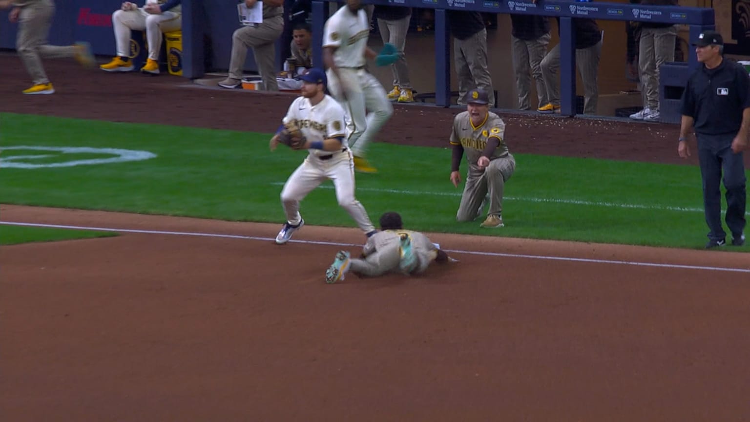 Jackson Merrill's first career triple | 04/17/2024 | San Diego Padres