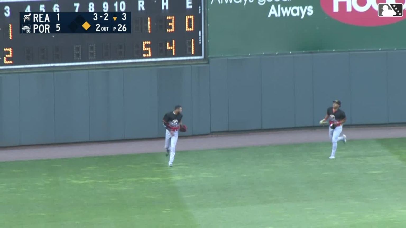 Justin Crawford's sliding grab | 07/19/2024 | Philadelphia Phillies
