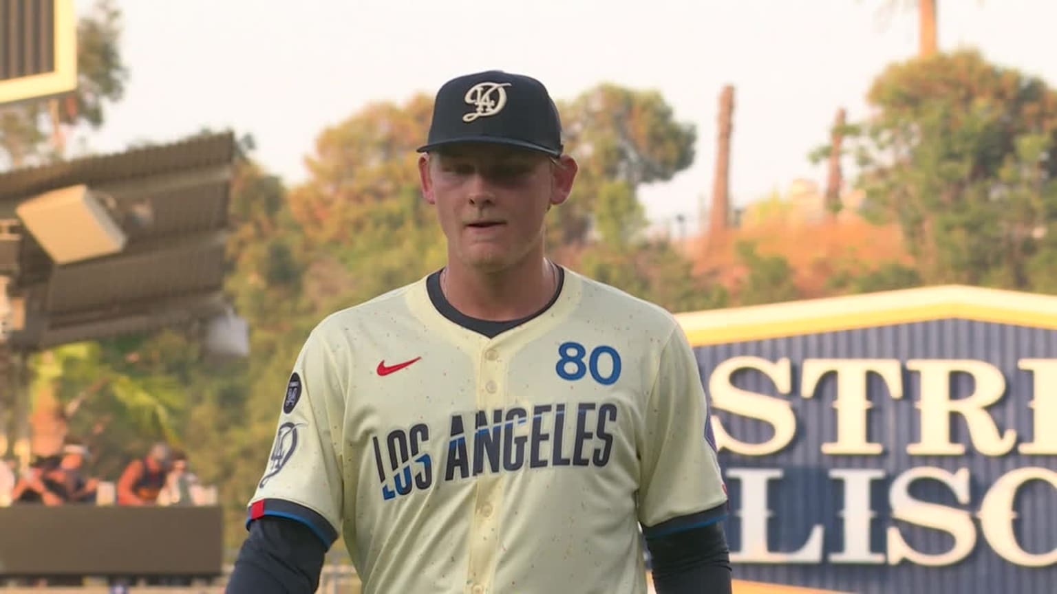 Emmet Sheehan picks off Jackson Chourio | 07/19/2025 | Los Angeles Dodgers