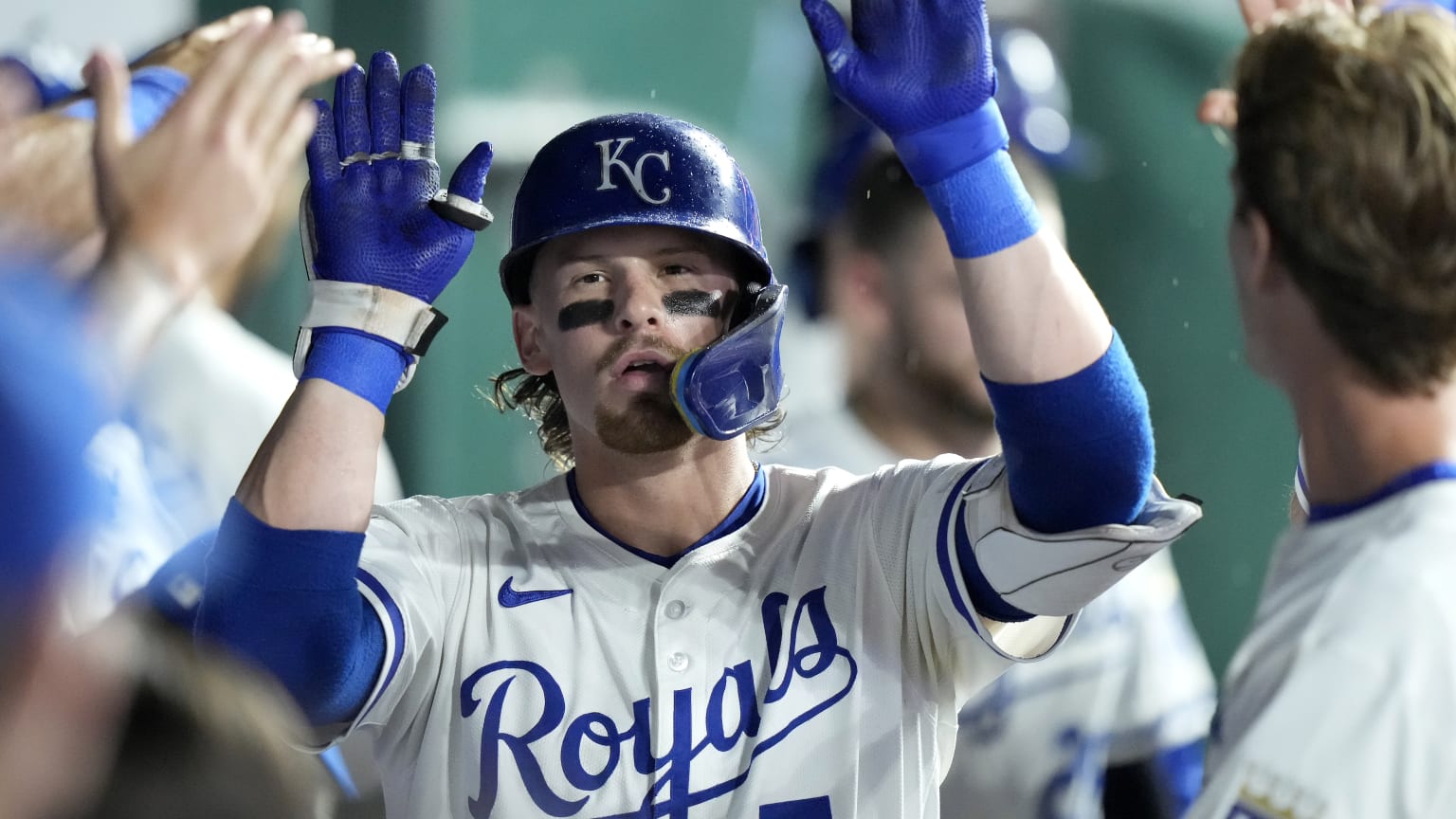 Bobby Witt Jr. la bota por el jardín izquierdo | 02/07/2024 | Los ...