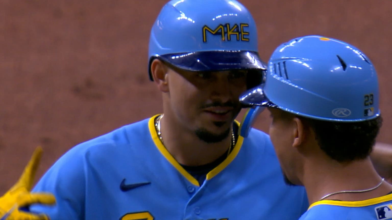 Willy Adames' RBI single extends Brewers' lead to 2-0 | 08/25/2023 ...