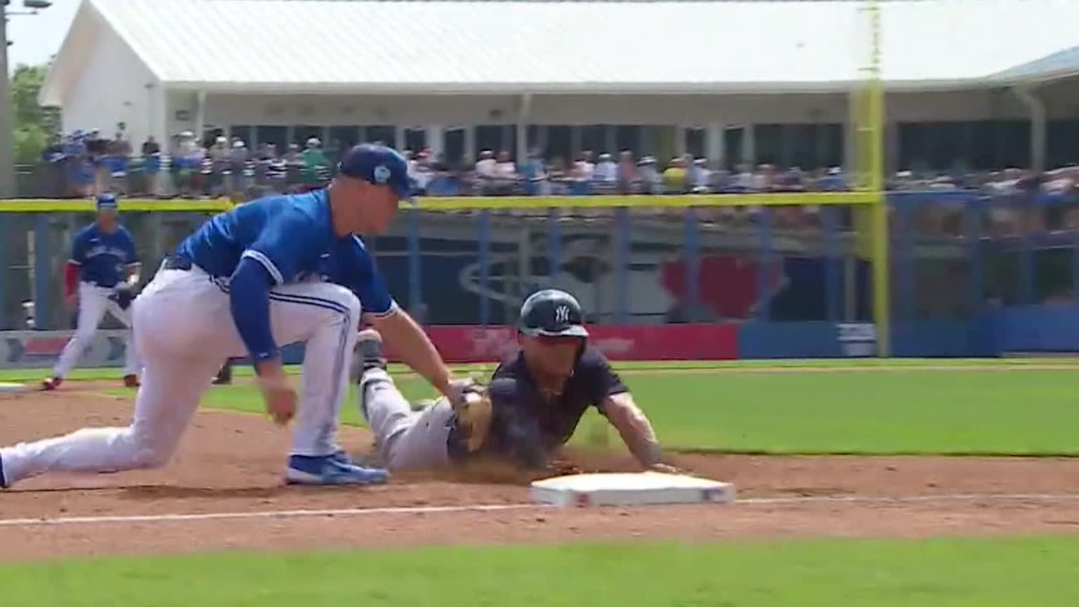 Jordan Romano picks off a runner in the 2nd inning | 02/26/2023 | Toronto Blue Jays