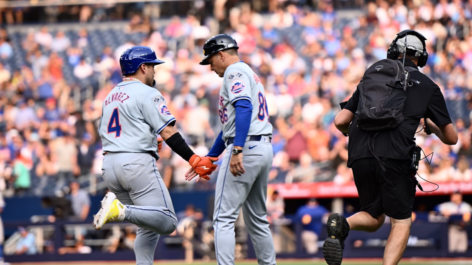 Mets turn the tables on Blue Jays with six-run 9th | 09/11/2024 | MLB.com