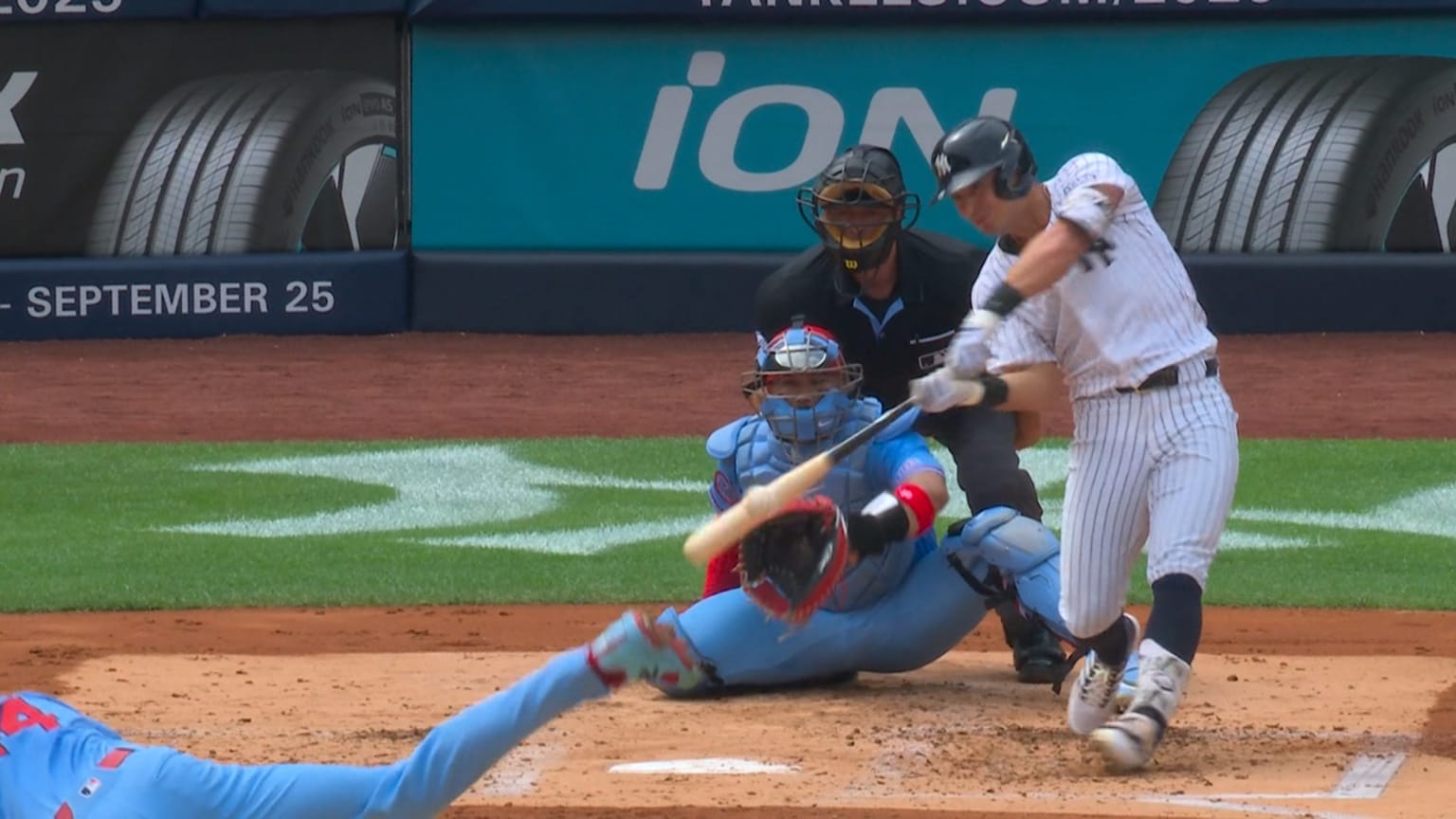 Anthony Volpe's RBI single | 08/31/2024 | New York Yankees