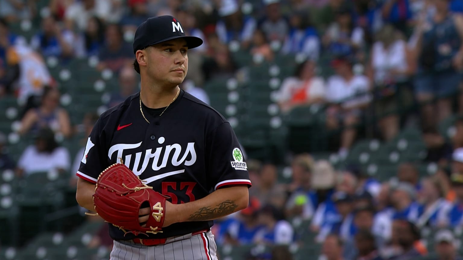 Mike Paredes strikes out Kerry Carpenter | 06/10/2026 | Minnesota Twins